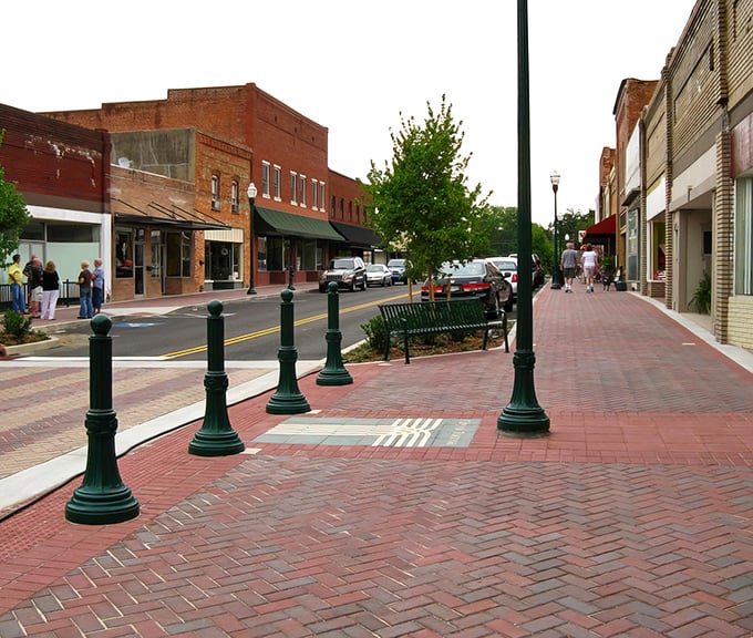 Downtown Toccoa's brick-lined streets and vintage storefronts look like a movie set where everyone knows your name.