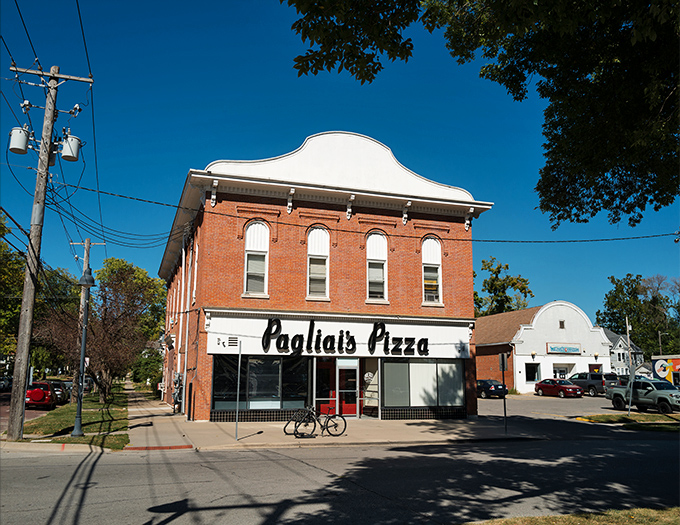 This historic brick building houses pizza secrets that have kept Iowans coming back for generations.