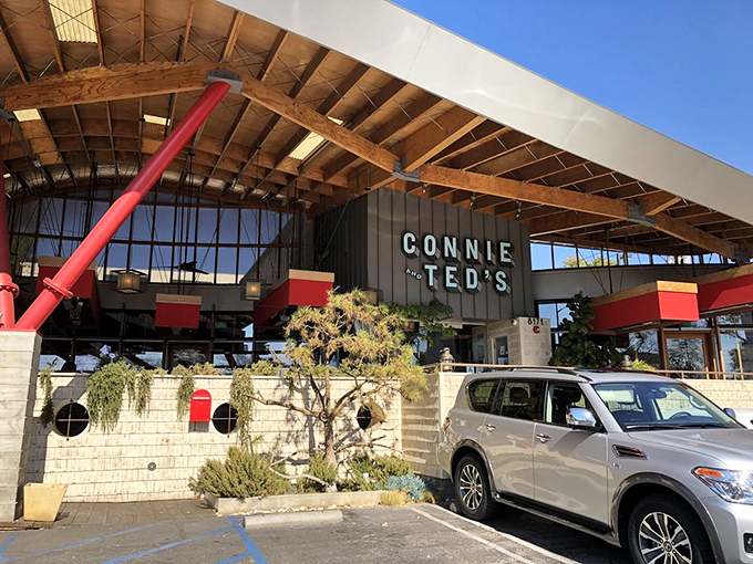When Morro Bay's fishing fleet docks here, you know you're getting the real deal.