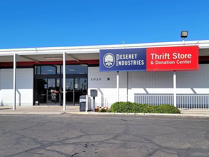 Step through these doors and kiss your afternoon goodbye &ndash; this thrift mecca demands hours of happy hunting!