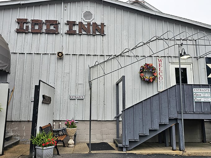 This historic white building houses beef wizardry that would make even the most dedicated vegetarian consider a career change.