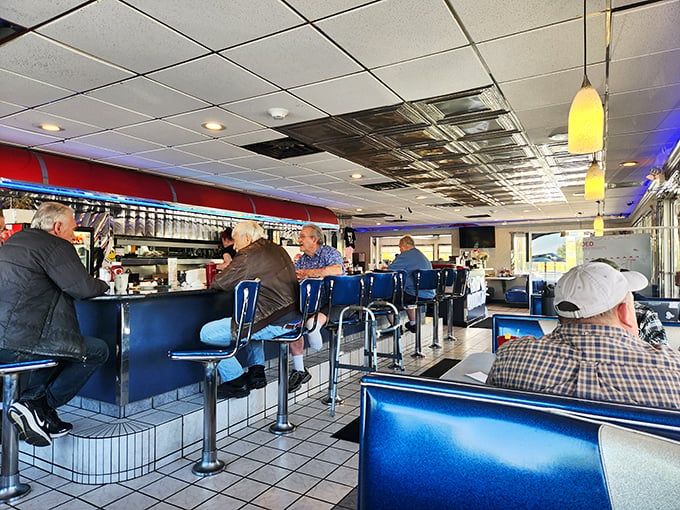 Where conversations flow as smoothly as the coffee. These counter seats have heard more local stories than a small-town librarian.