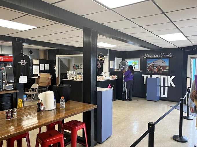 Inside, the no-nonsense black and white interior lets you know they're serious about one thing: serving food that makes you forget your table manners.