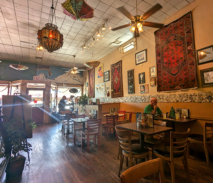 Colorful chandeliers dance overhead while Oriental rugs adorn the walls&mdash;this isn't your cookie-cutter diner, but a place with personality that's been earned, not manufactured.