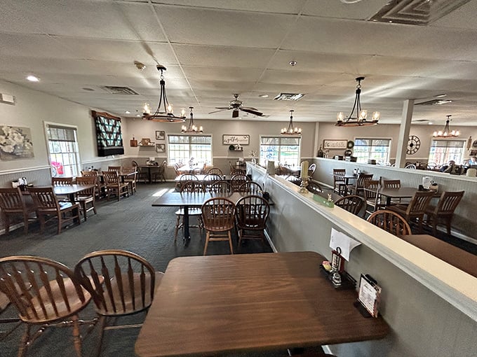 Step inside to a dining room where time slows down. Those Windsor chairs have supported generations of happy diners&mdash;and expanded waistlines.