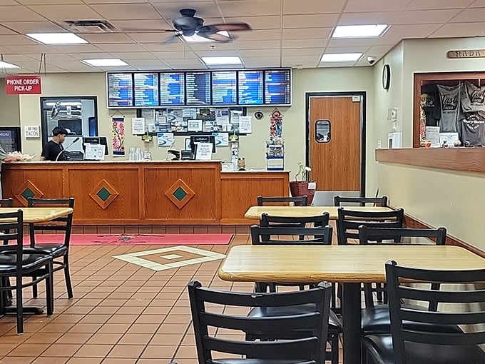 No-frills dining at its finest. The real decor here is the aroma of sizzling meat and freshly made flour tortillas.