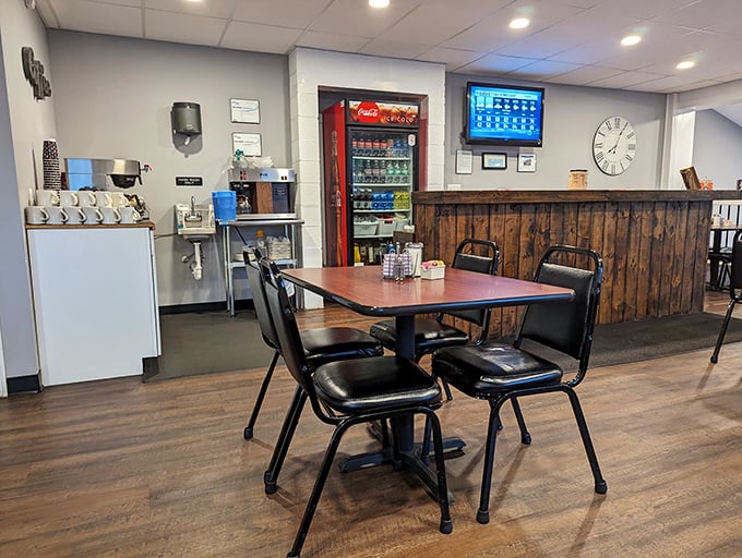 Simple, unpretentious, and ready for action&mdash;the interior speaks volumes: "We're here for serious breakfast business, not Instagram glamour shots."