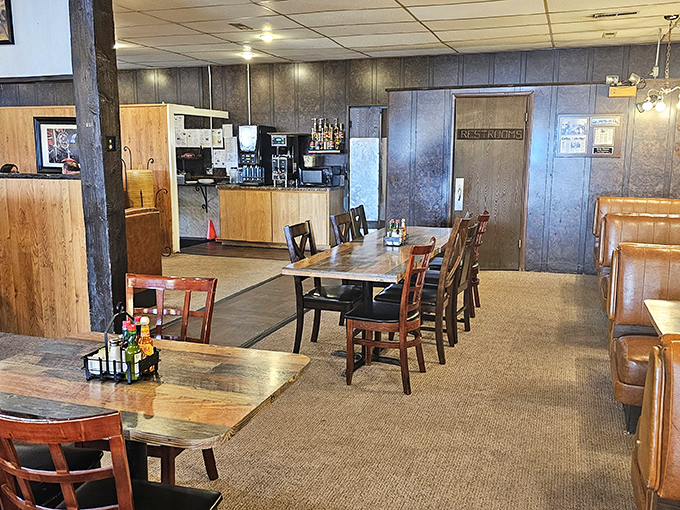 Wood paneling and sturdy tables set the scene for what might be the most unpretentious&mdash;yet satisfying&mdash;dining experience in eastern Idaho.