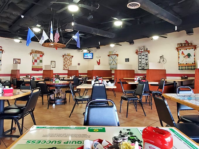 Country charm meets breakfast paradise. The quilts on the walls aren't just decoration&mdash;they're visual appetizers for the comfort food to come.