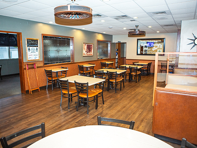 Classic wood paneling and no-nonsense tables tell you immediately: this place prioritizes what's on your plate, not what's on their walls. Comfort starts before the food arrives.