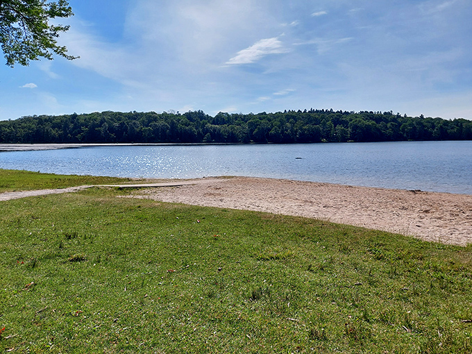 Sandy shores in Pennsylvania? You bet! This beach area offers the perfect compromise between wilderness adventure and comfort for sun-seekers of all ages.