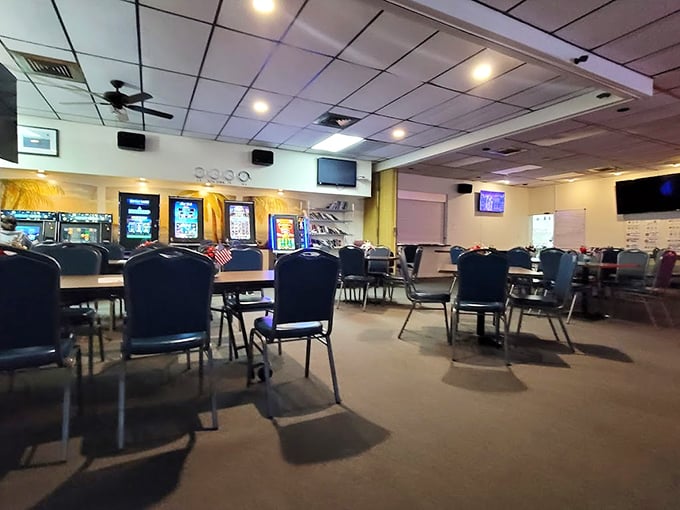 Where locals gather and visitors feel at home&mdash;Papa's interior blends classic diner charm with a touch of Florida casual.