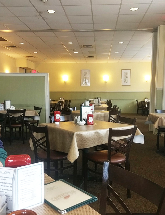 The menu reads like a love letter to American comfort food classics. Each description might as well end with "like grandma used to make." 