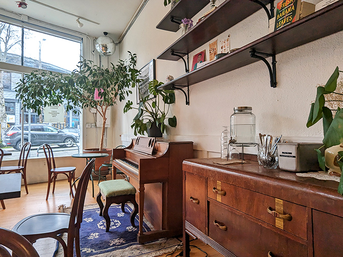 A piano in the corner, lush plants by the window&mdash;this isn't just a caf&eacute;, it's someone's impossibly stylish living room that happens to serve incredible food.