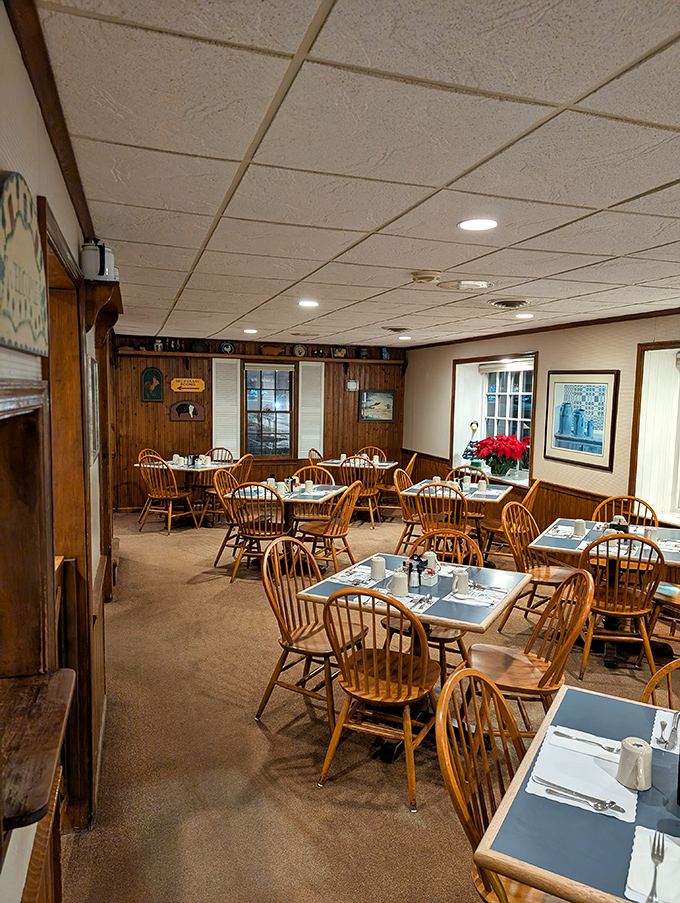 Windsor chairs and wood-paneled walls create that "grandma's dining room" atmosphere where conversations flow as freely as the coffee.