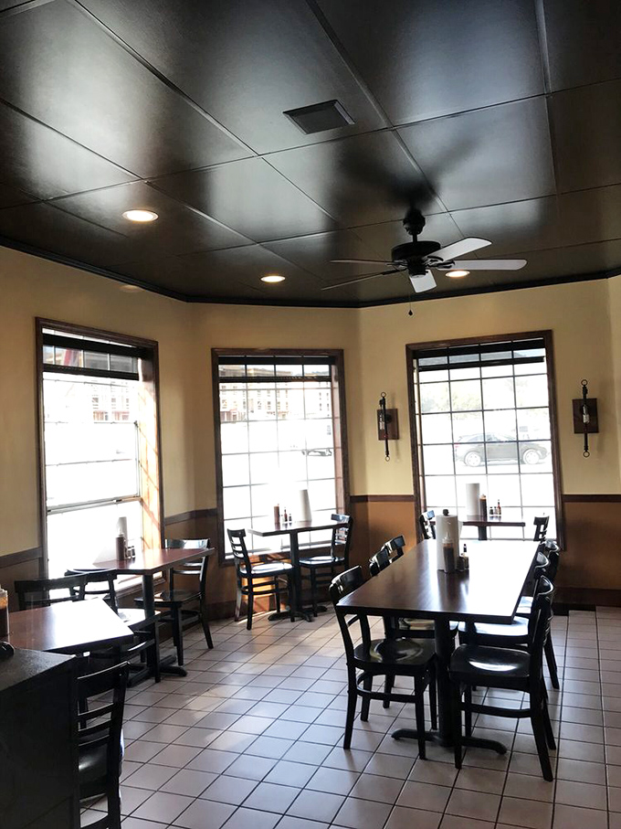 Simple, clean, and focused on what matters&mdash;the dining room says, "We're not here for the fancy stuff. We're here for the meat."