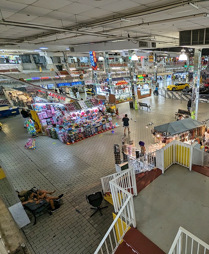 From this bird's-eye view, the indoor market reveals its magnificent sprawl&mdash;a shopper's labyrinth where time mysteriously disappears.
