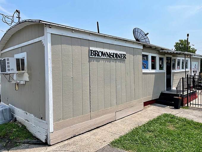 Brown's Diner: This weathered white building might not look fancy, but it houses burger wisdom accumulated over decades.