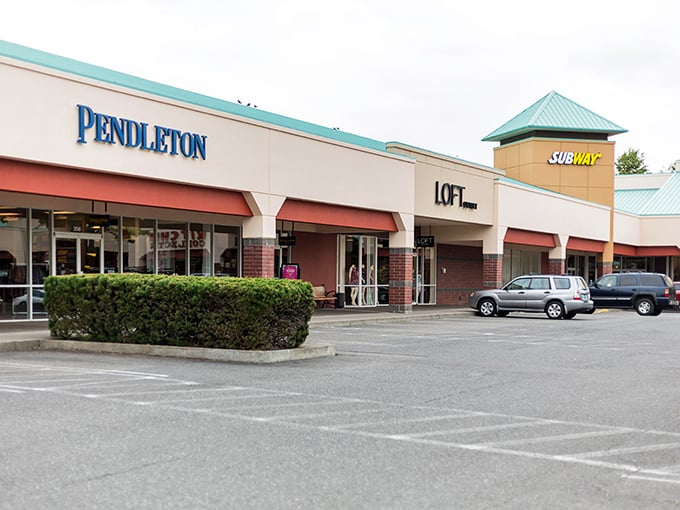 That Pendleton store front whispers "quality wool ahead" - perfect for Oregon's unpredictable weather adventures.