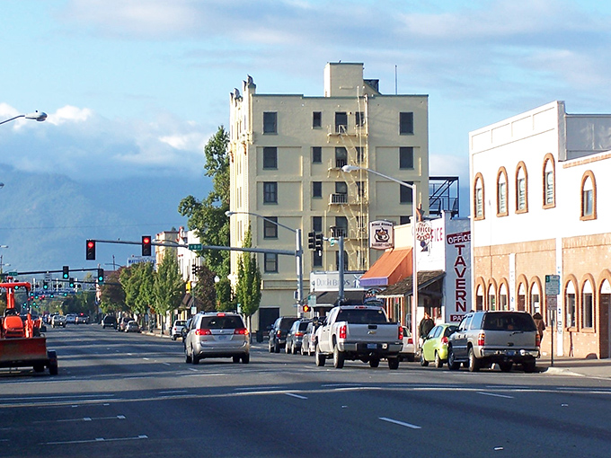 Grants Pass showcases classic small-town architecture where time seems to slow down. The tallest building might be six stories - perfect!