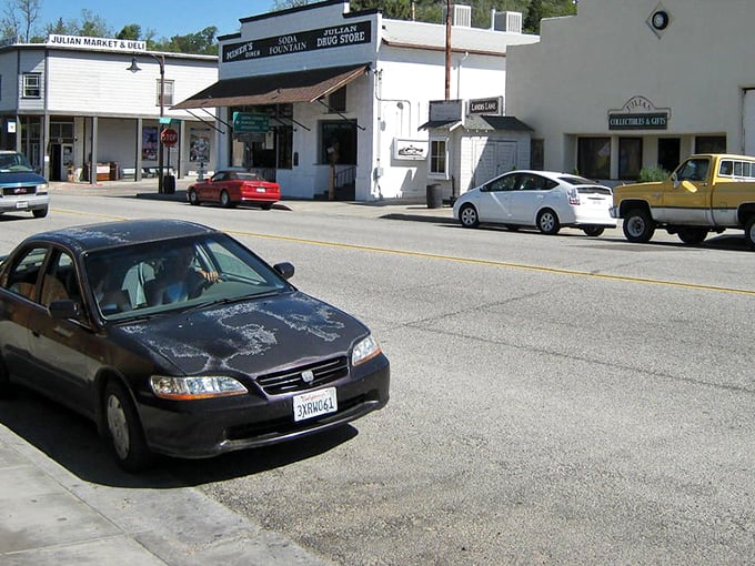 Julian's old-fashioned storefronts aren't just preserved—they're alive with the spirit of the Gold Rush era.