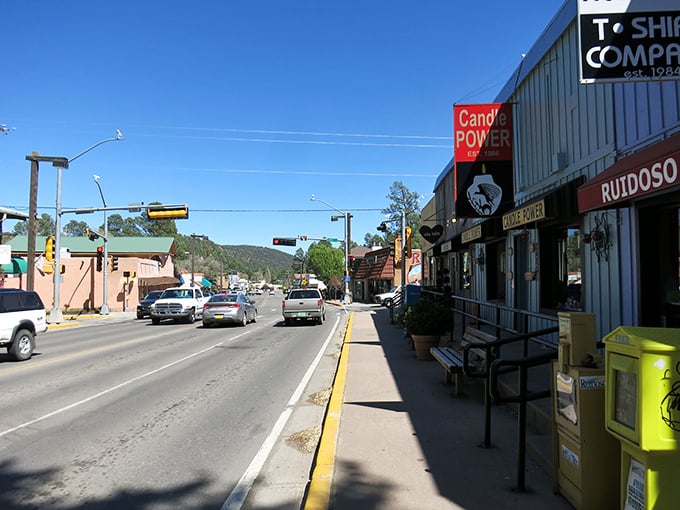 Ruidoso's main drag offers small-town shopping without big-city prices &ndash; and those mountains aren't charging admission!