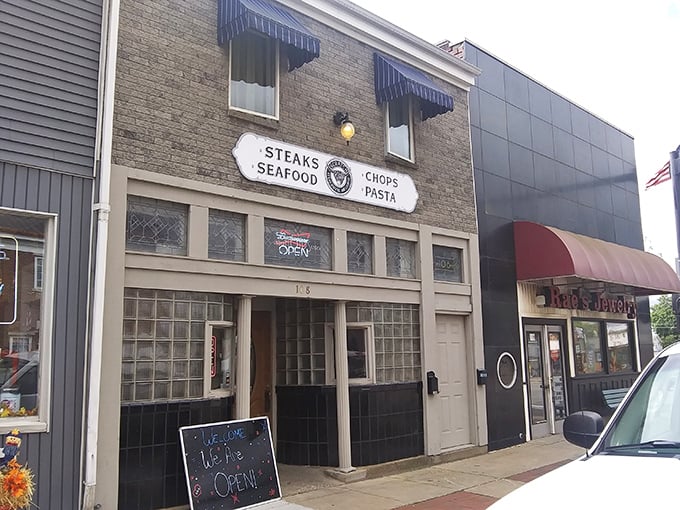 Scratch Steakhouse: Classic brick fa&ccedil;ade, extraordinary flavors within. Like finding a diamond in your grandmother's jewelry box.