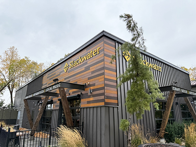 Slackwater's modern wood-paneled exterior looks like what would happen if REI decided to open a pizza joint. Outdoor vibes, indoor deliciousness!