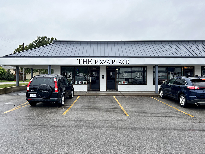 Simple, straightforward, and to the point &ndash; THE Pizza Place doesn't need fancy frills when the pizza does all the talking.
