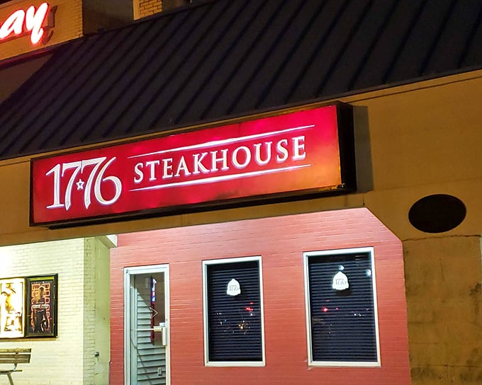 When a steakhouse is named after America's birth year, you know they take their beef as seriously as the founding fathers took freedom.