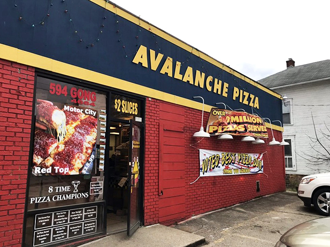 Eight-time pizza champions don't need fancy digs. Avalanche Pizza lets their award-winning slices do all the talking.
