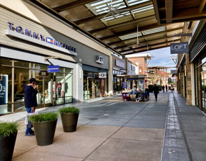 7 Massive Outlet Malls In Maryland That Are Too Good To Pass Up