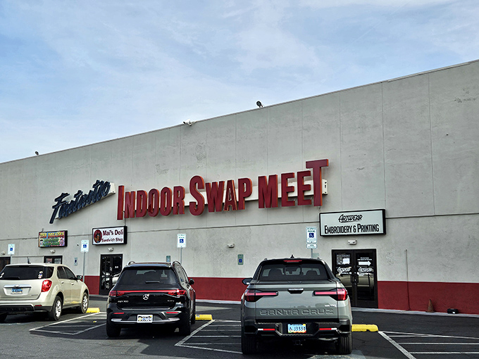 Step inside and forget the desert heat. Rows of vendor stalls create a labyrinth of potential discoveries.