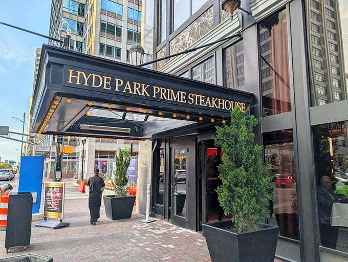 Sophisticated without being stuffy, Hyde Park's downtown location offers the perfect backdrop for that "treat yourself" moment you've been craving.