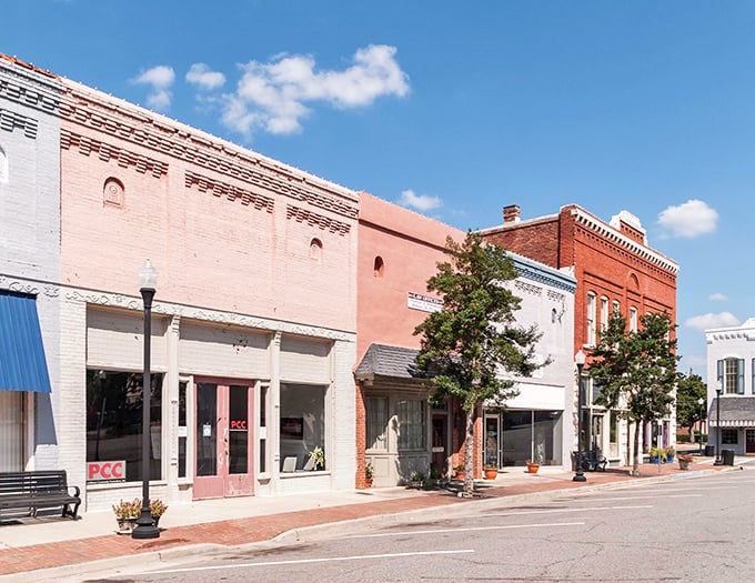 The pastel-colored storefronts of downtown Sandersville offer a visual treat that's as sweet as Southern tea.