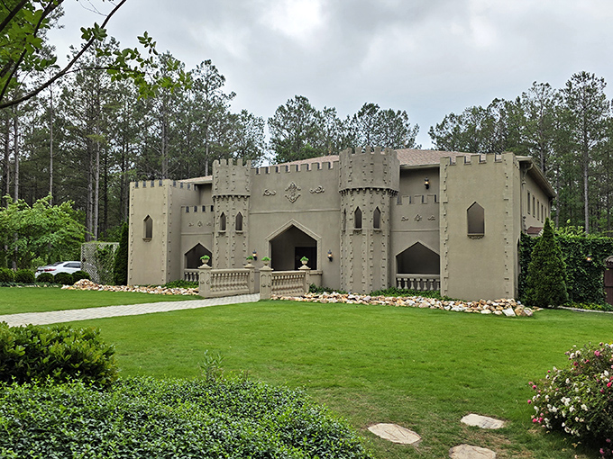 Knights not included, but imagination certainly is. Those rounded towers practically demand a royal wave from visitors.