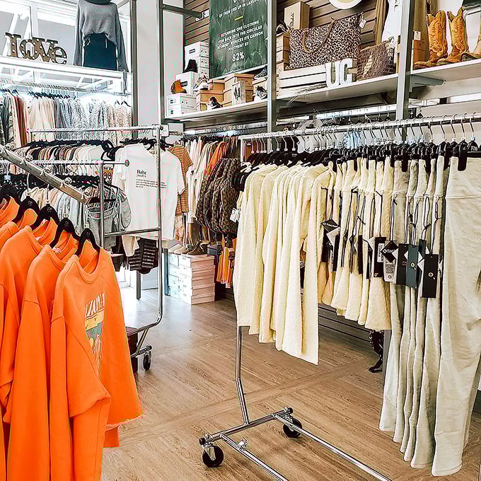 Fashion forward without the sticker shock! Uptown Cheapskate's color-coded racks make finding that perfect orange statement piece a breeze.