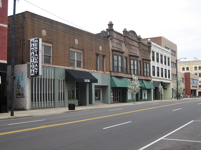 Downtown Warren proves that good things come in red brick packages, especially when they're this affordable.