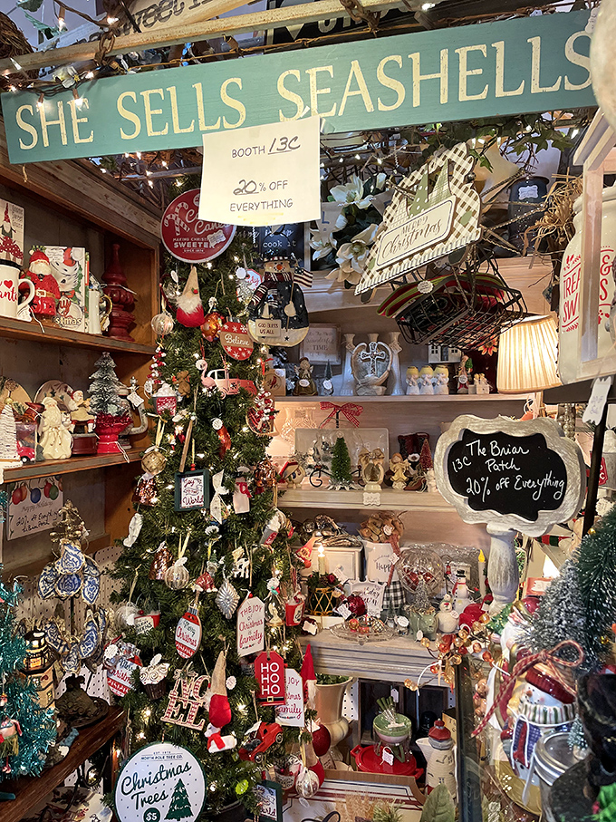 "She Sells Seashells" and apparently Christmas magic year-round. This booth is what happens when holiday spirit meets coastal charm in a delightful collision.