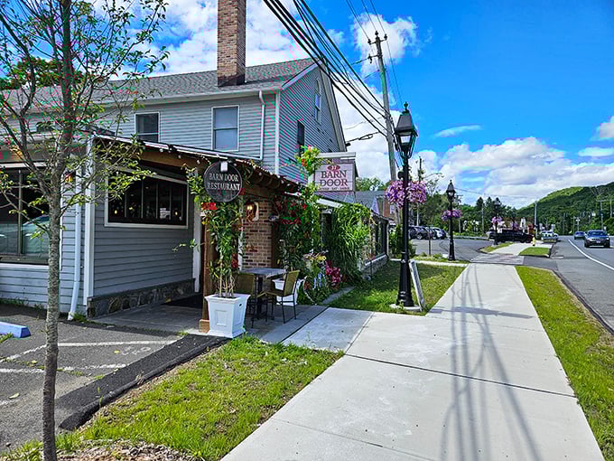 Bailey's Backyard's inviting facade proves that sometimes the best restaurants aren't trying to be Instagram famous&mdash;they're just serving incredible food in converted houses.