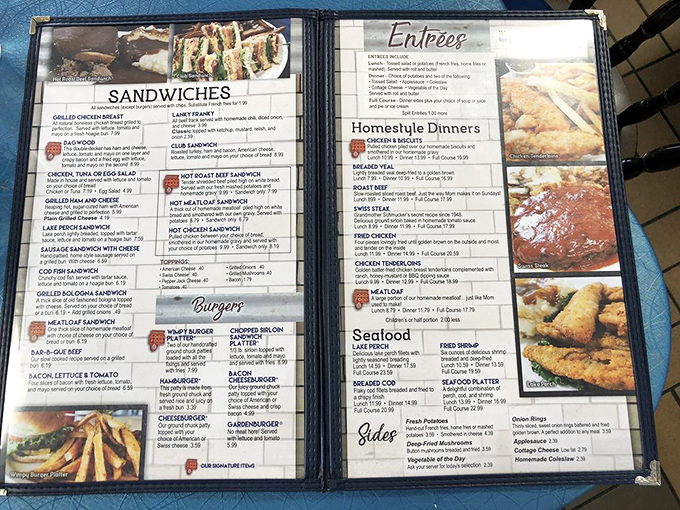 A menu that reads like comfort food poetry &ndash; hot roast beef sandwiches, liver and onions, and homestyle dinners that would make your grandmother nod in approval.