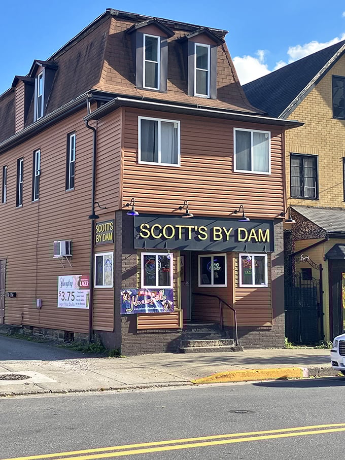 Scott's By Dam serves up comfort food with a side of local character. This neighborhood institution proves good eating doesn't require fancy zip codes.