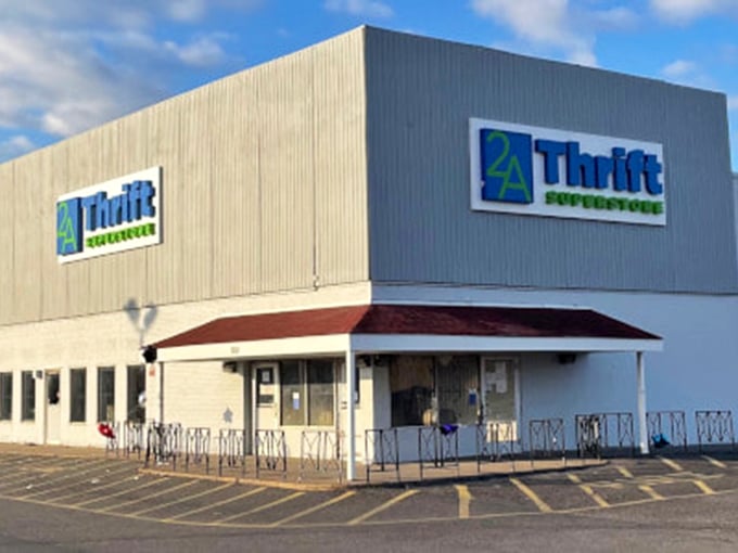 2nd Ave Thrift Superstore: where "superstore" isn't hyperbole&mdash;it's a promise of endless racks waiting to be explored.