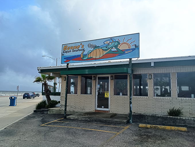 Benno's colorful seafood shack sits proudly on Galveston's seawall. That surfing crawfish sign practically screams "fresh Cajun goodness inside!"