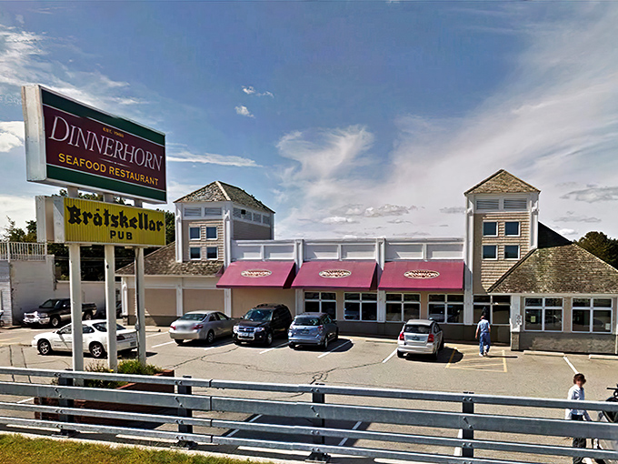 The Bratskellar's seaside location hints at the treasure inside - pizza that sailors and locals have been enjoying for generations.