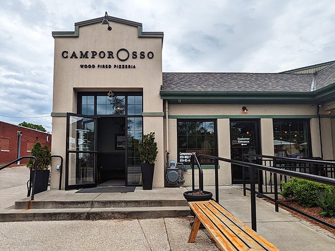 Clean lines, minimalist design, and pizza that's anything but simple. Fort Mitchell's wood-fired wonder awaits.