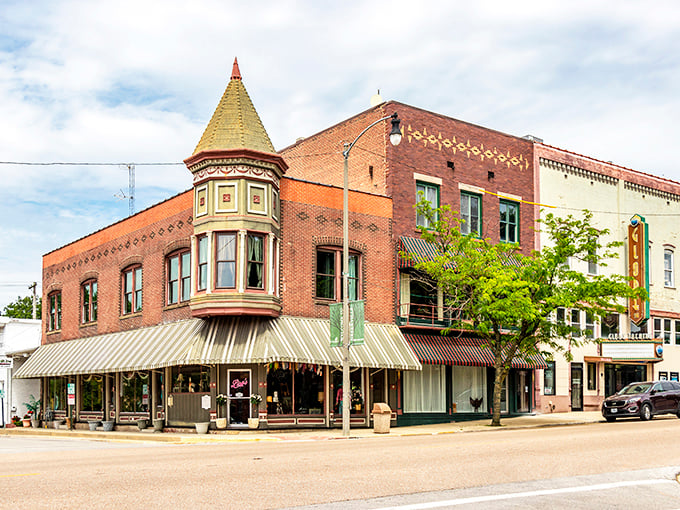 Greenville's charming storefronts invite you to slow down and window shop, a refreshing change from the frantic pace of mall madness.
