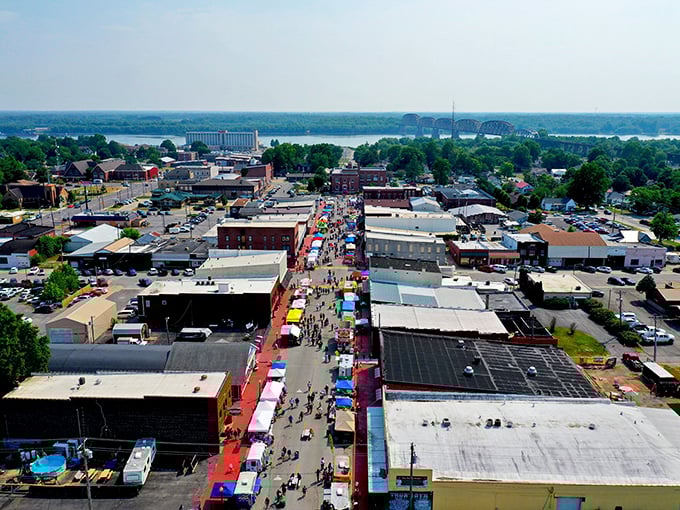 Superman stands tall in Metropolis, Illinois &ndash; the only place where "faster than a speeding bullet" might describe how quickly you'll fall in love with small-town charm.
