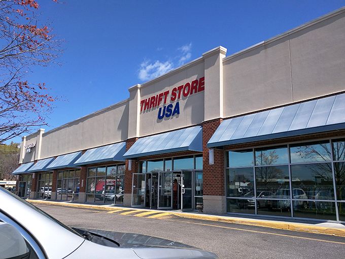 Thrift Store USA's impressive fa&ccedil;ade hints at the vastness within. It's the Costco of second-hand shopping, minus the food samples.