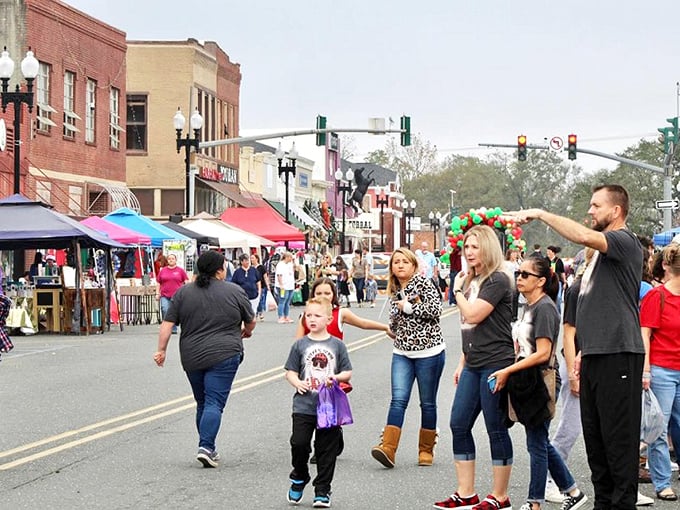 The Big "D" Corral adds a splash of pink personality to DeRidder's streetscape. Who says small towns can't be colorful?